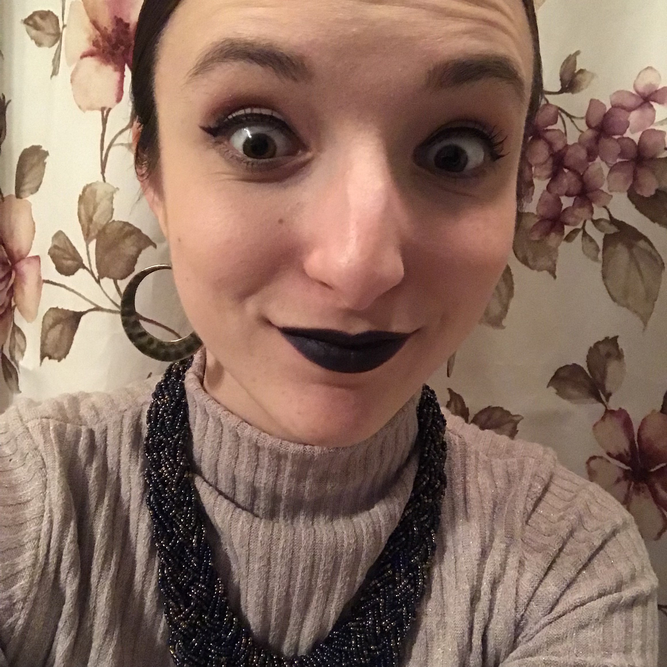 #30DaysOfLipstick: A Lesson in Self-Confidence – Katlyn Cardoso